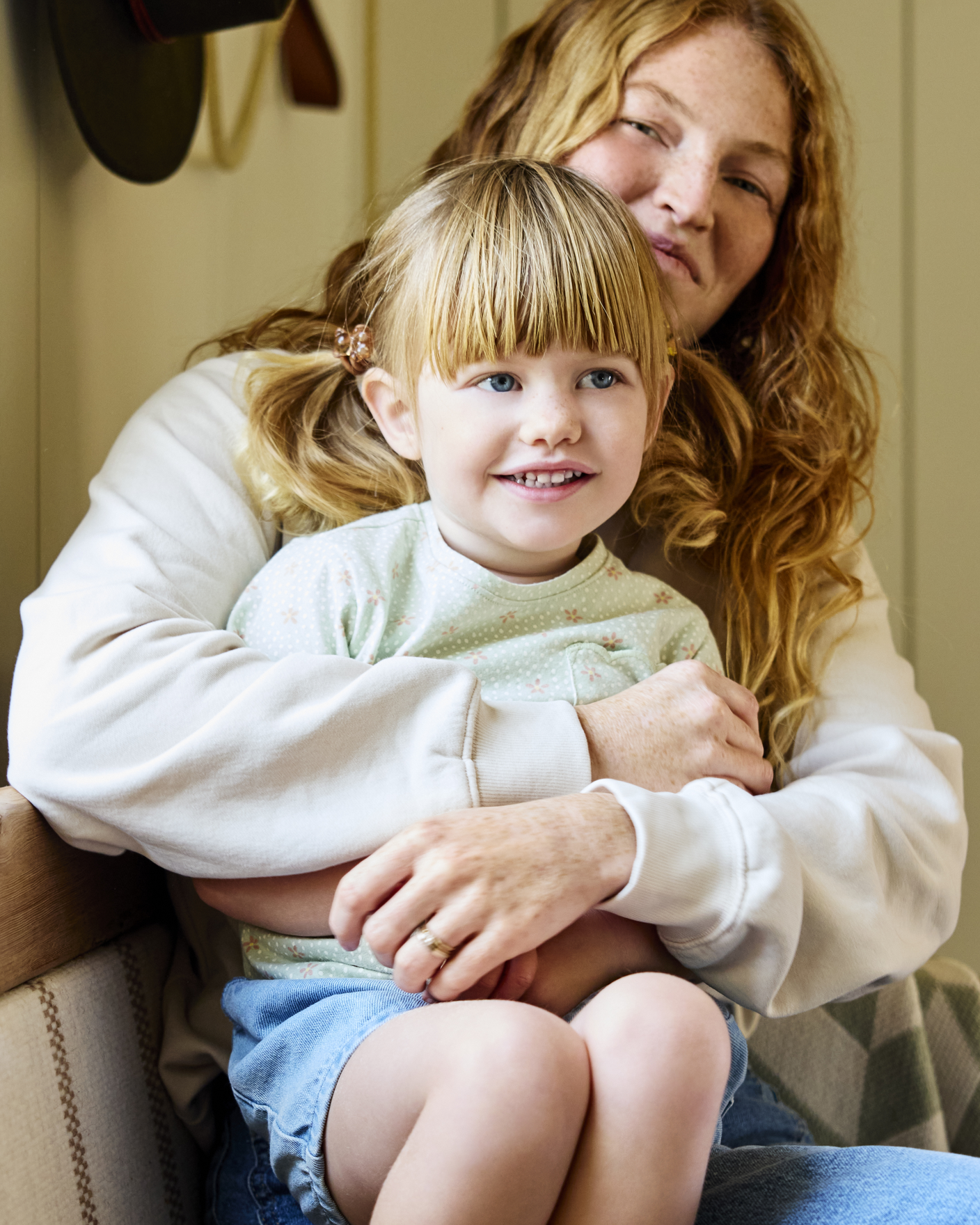 About Us | Easy-Peasy